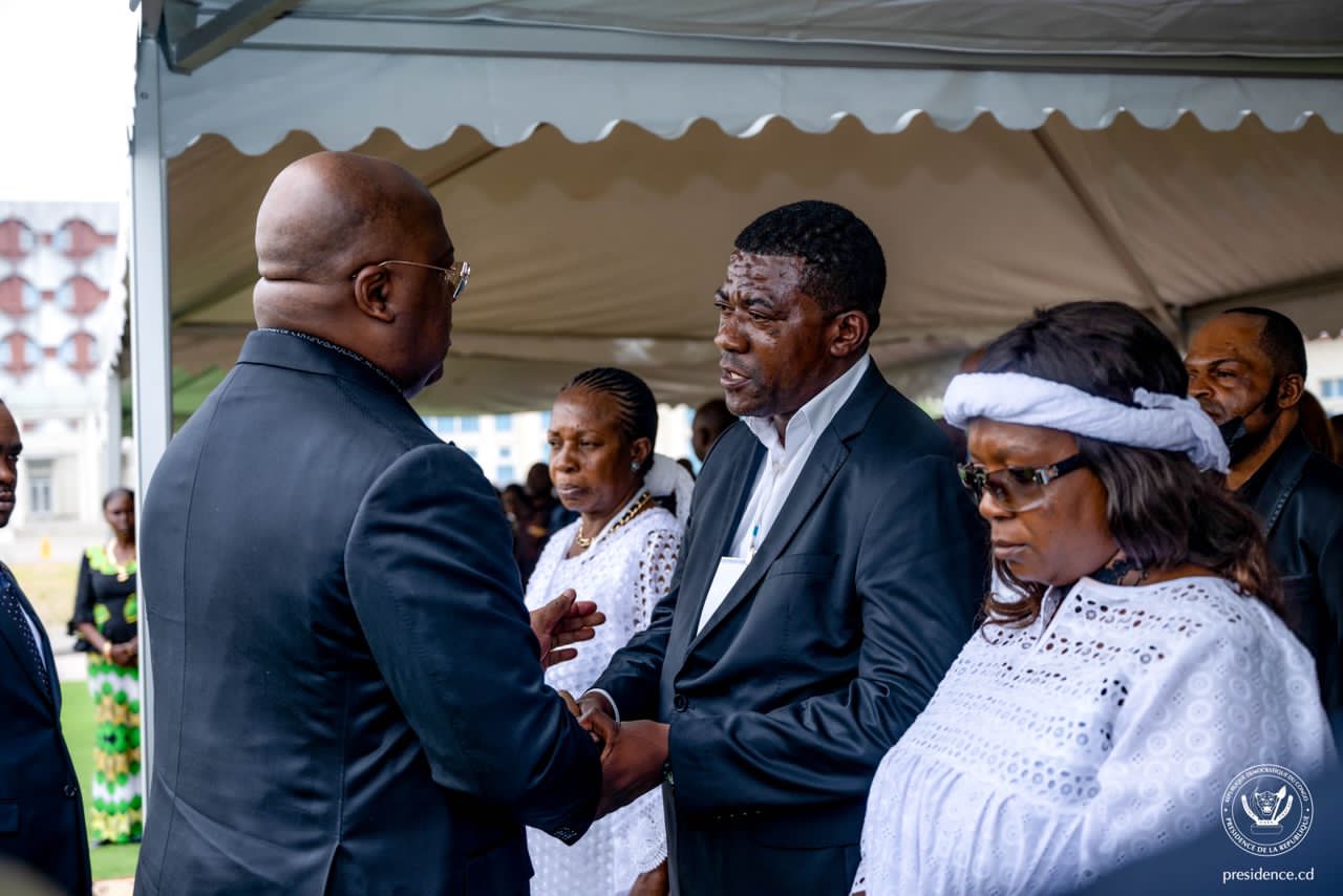 Le président Félix Tshisekedi a rendu un dernier hommage au docteur ...