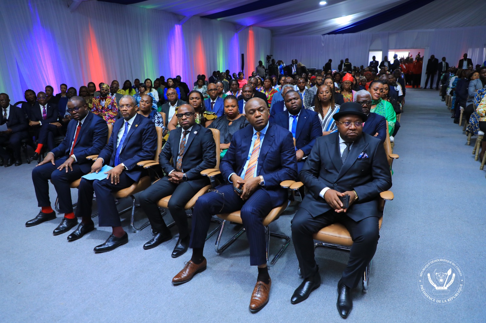 LE PRÉSIDENT FÉLIX TSHISEKEDI REND HOMMAGE AUX VICTIMES DU GÉNOCIDE ...