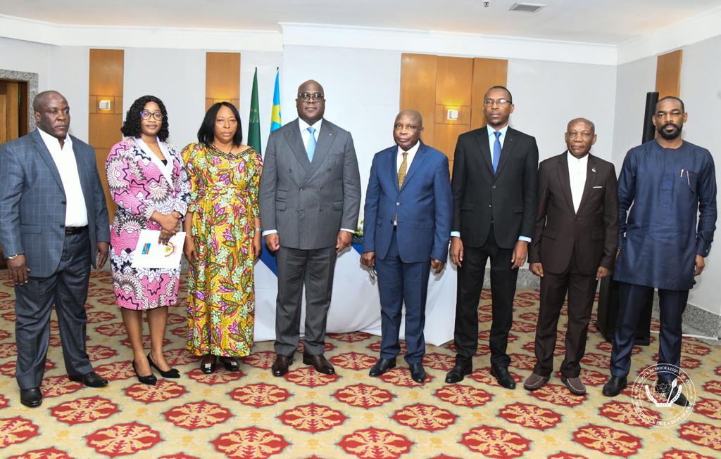 DEVANT LA DIASPORA CONGOLAISE DU BRÉSIL, LE PRÉSIDENT TSHISEKEDI ...